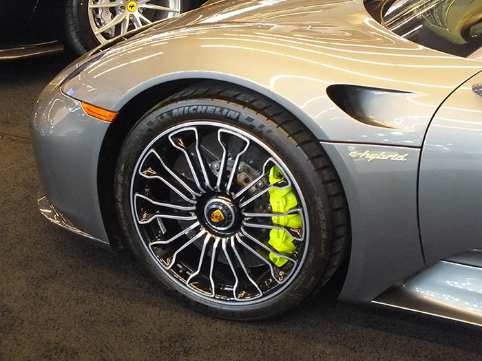 La puissante Porsche Spyder 918 hybride - à la découverte d'une légende